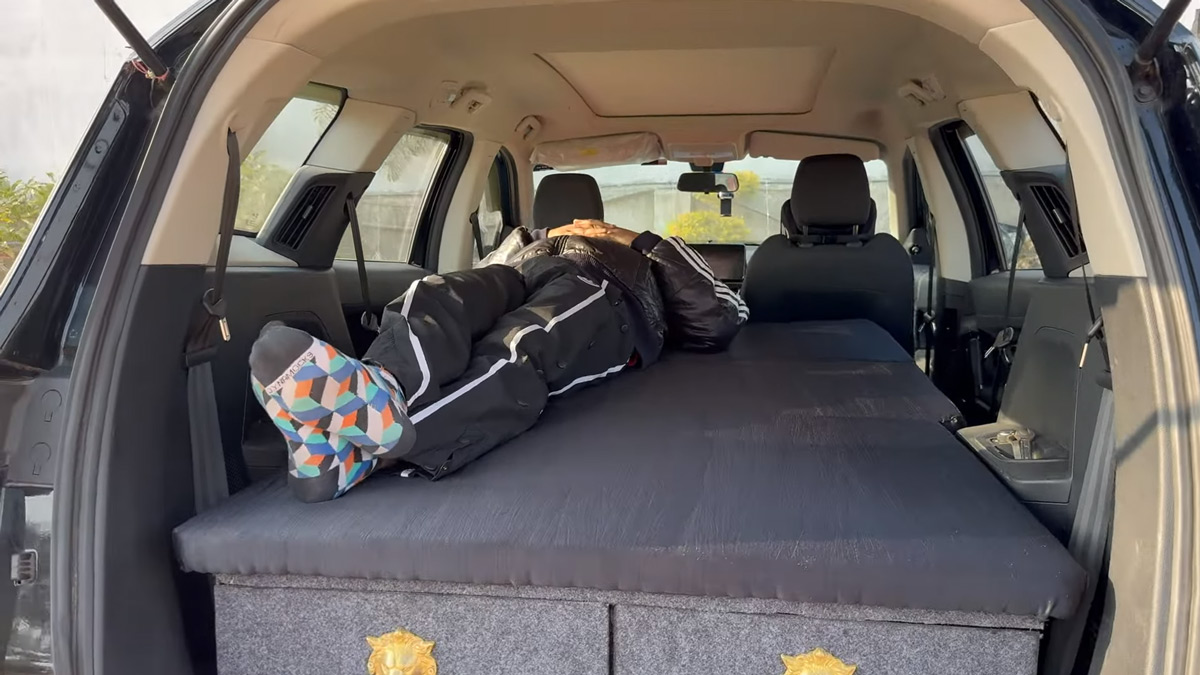 Check Out This Modified Tata Safari: A Culinary & Slumbering Marvel On ...