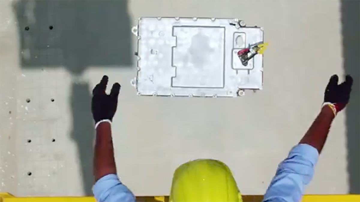 Ather Rizta Electric Scooter Battery Pack Dropped From 40 Feet – Proves ...