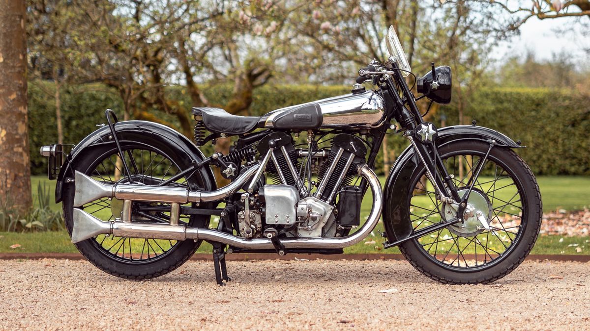 Rare Vintage Motorcycles Shine At National Auction Event - DriveSpark News