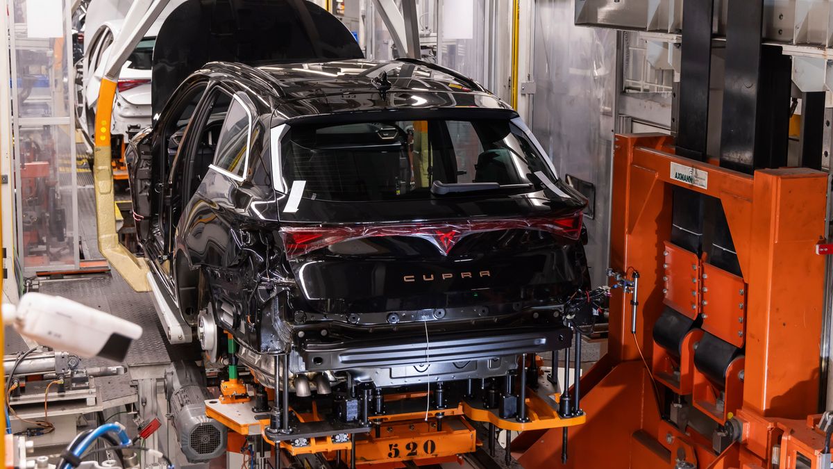 CUPRA Formentor And Leon Production Kickstarts In Martorell Amidst ...