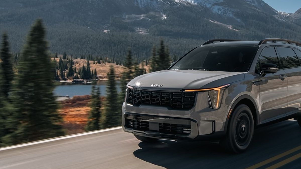 Kia America Unveils 2025 Sorento Pricing And New Features - DriveSpark News
