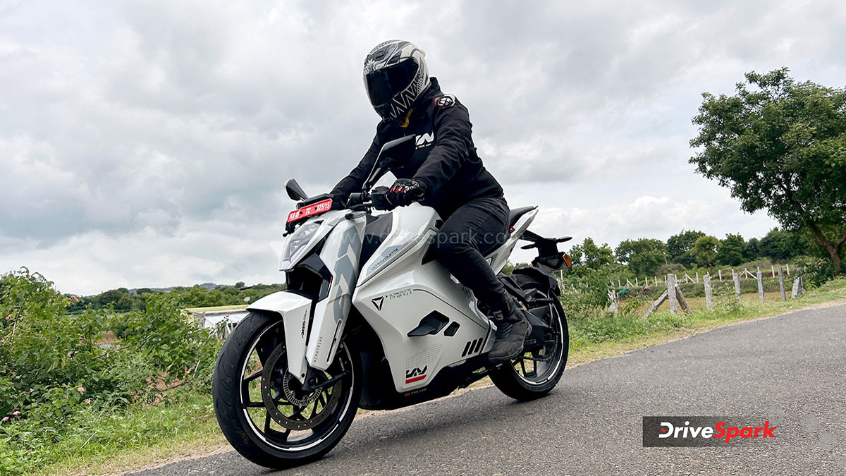 Ultraviolette F77 Mach 2 Video Review - Riding Impressions| Specs ...