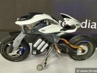 Yamaha Bike Images: Photo Gallery of New Yamaha Bikes - DriveSpark