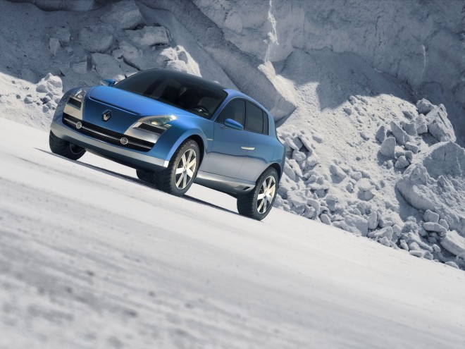 2005 Renault Egeus Wallpapers [HD] - DriveSpark