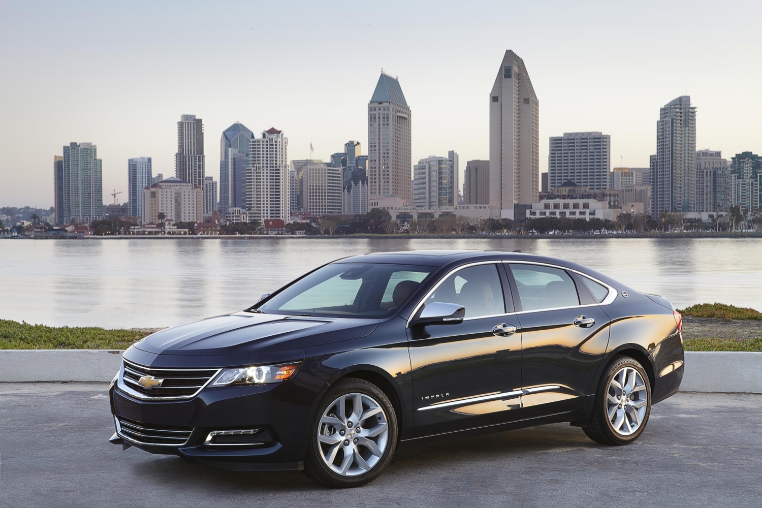 Fondos De Pantalla Del Chevrolet Impala 2016